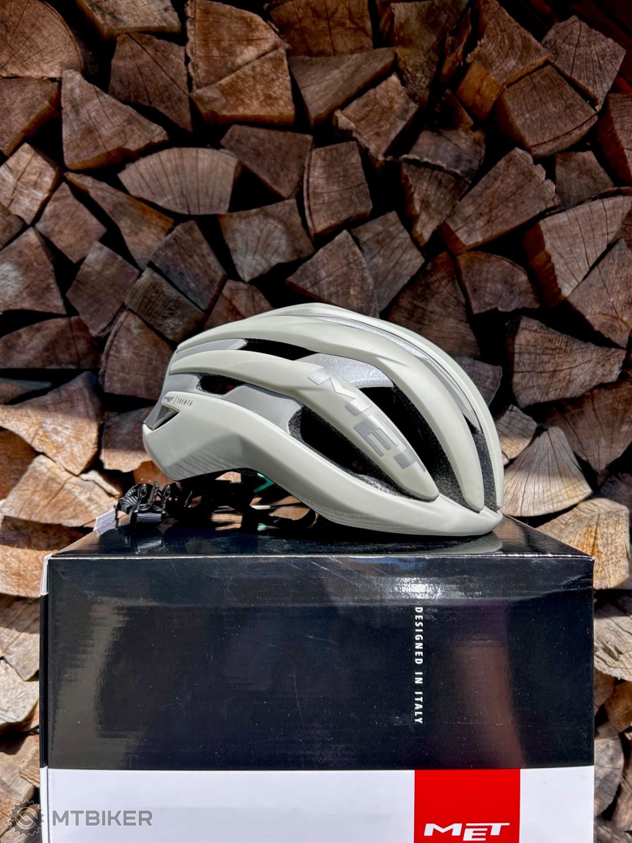 *nová* MET Trenta - Greige (vel.: S) - Cestné prilby na bicykel - MTBIKER bazár