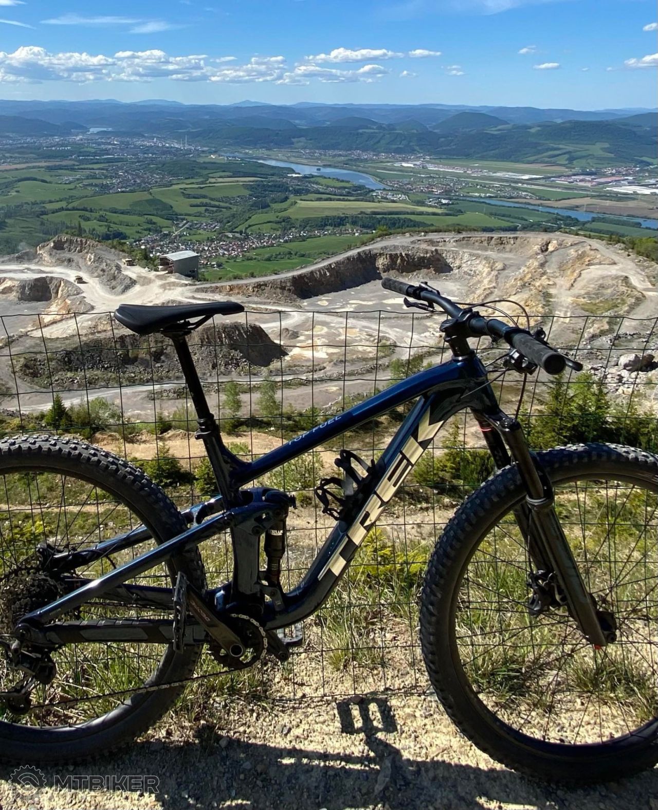 Trek top fuel 8 xt - Horské celoodpružené bicykle - MTBIKER bazár