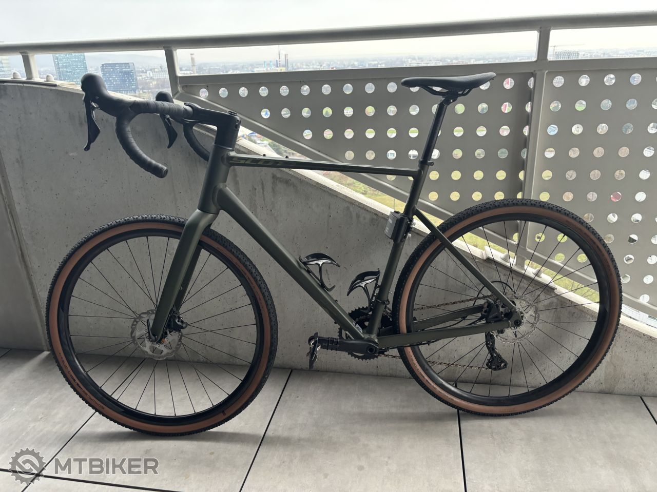 Scott Speedster Gravel 20 - Gravel bicykle a bicykle na cyclokros ...