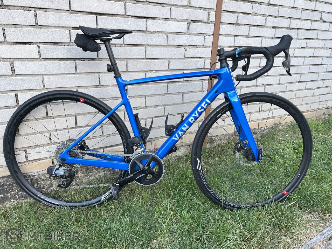 Focus Cayo AL 105 r. 2016 - Cestné bicykle - MTBIKER bazár