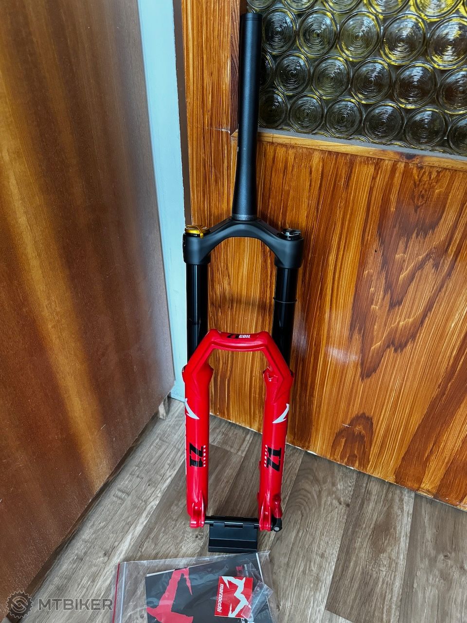 Fox 32 Float Factory CTD Air / pre 27,5" / Kashima - Odpružené vidlice ...