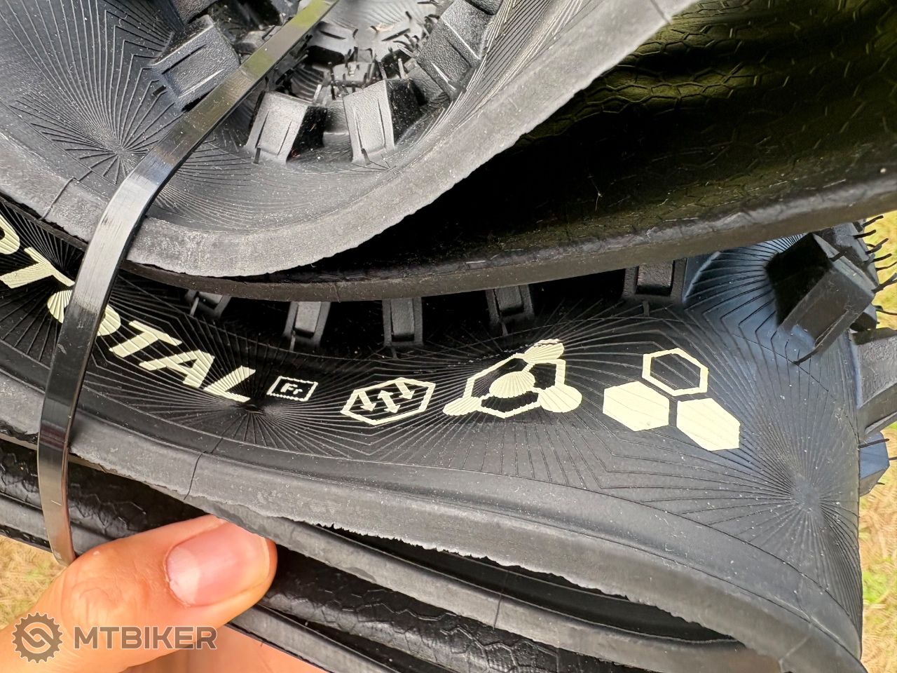 Continental Kryptotal 29x2,4 supersoft enduro casing Front - MTB plášte ...