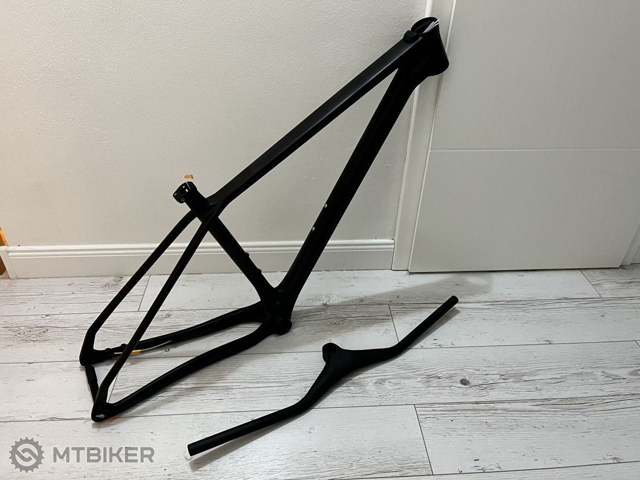 Carbon Focus Raven Pro - 29" rámy na horské bicykle - MTBIKER bazár